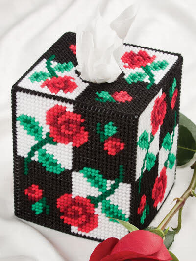 "Light and Shadow Roses" | Plastic Canvas Pattern