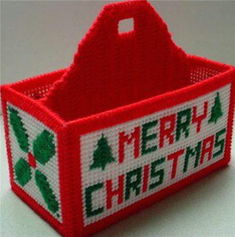 "Christmas Card Caddy" | Plastic Canvas Pattern