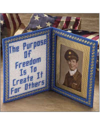 "Veteran's Frame" | Plastic Canvas Pattern