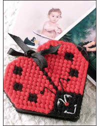 "Ladybug Photo Album" | Plastic Canvas Pattern
