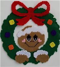 "Gingerbread Man Wreath" | Plastic Canvas Pattern